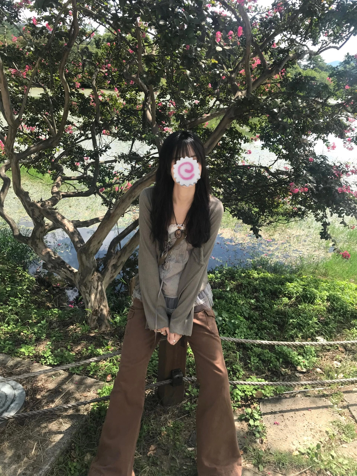 フリルヴィンテージノースリーブ | ファッション通販サイト NUGU