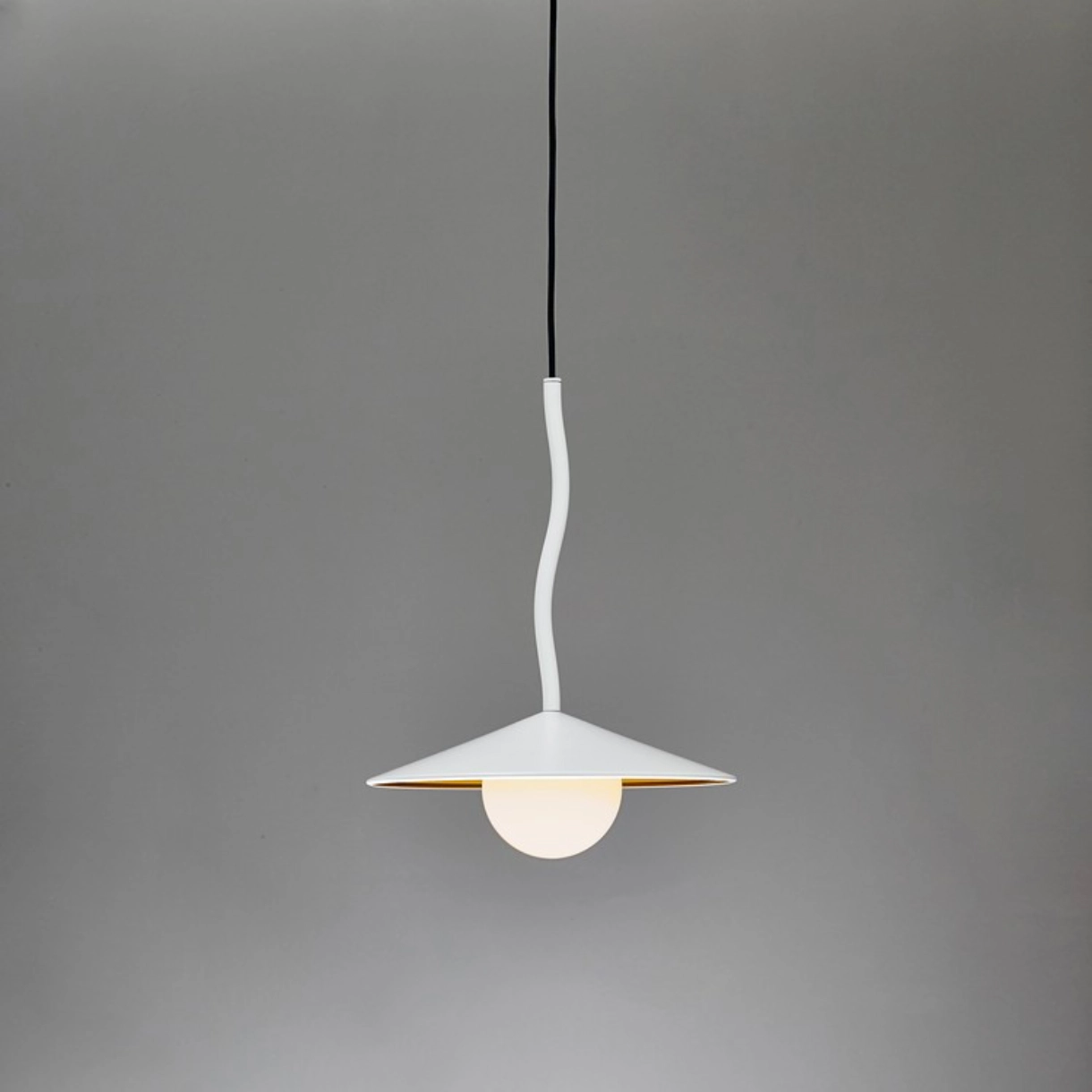 EOS lighting 이오스라이팅