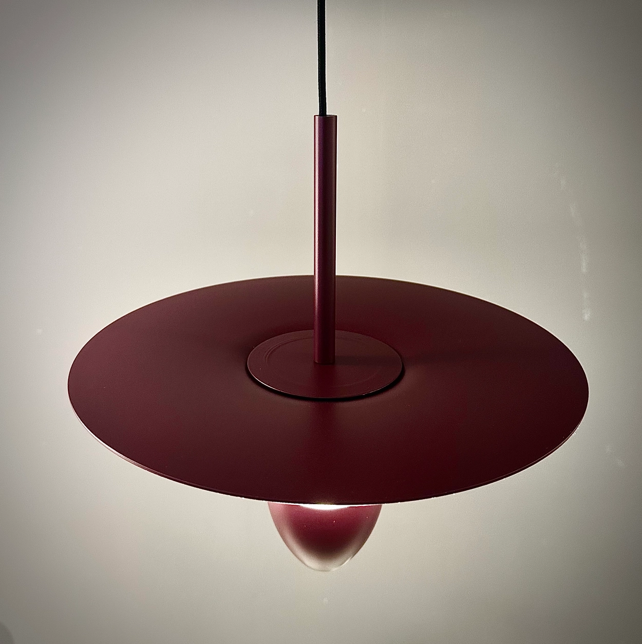 EOS lighting 이오스라이팅